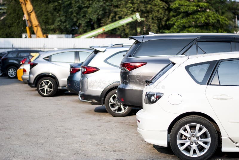 Lote De Estacionamento Ao Ar Livre Foto de Stock - Imagem de livre ...