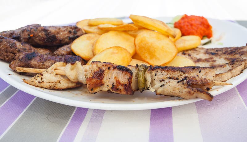 Parrilla italiana mezclada imagen de archivo. Imagen de delicioso ...