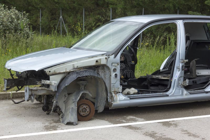 134 Car Missing Parts Photos - Free & Royalty-Free Stock Photos from ...
