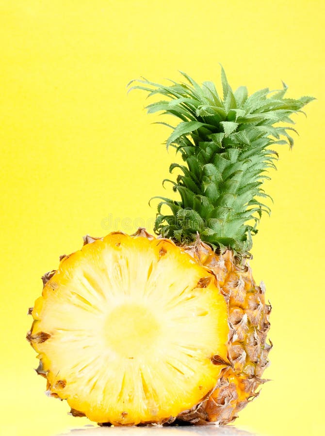Ananas photo stock. Image of succulent, tropical, fruits - 10248966