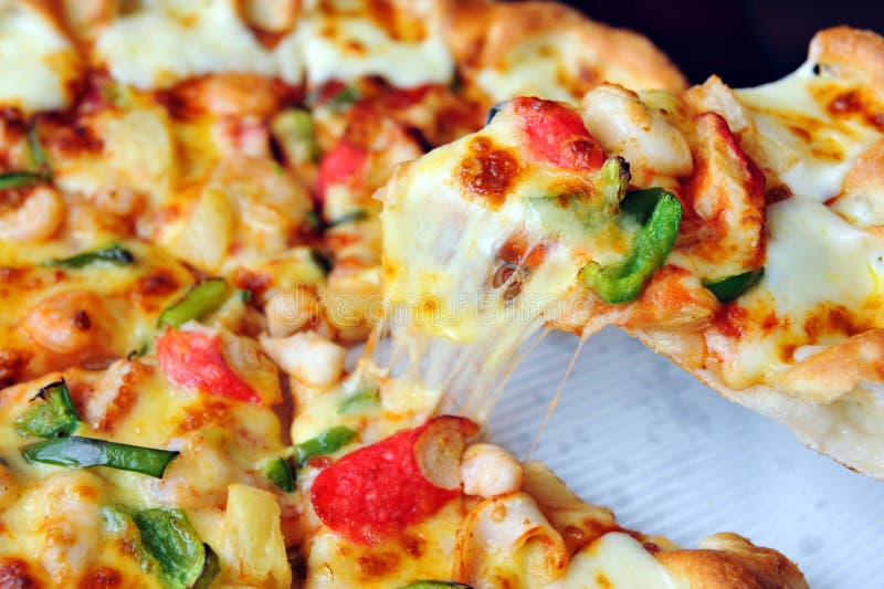 Part de pizza photo stock. Image du rapide, croûte, entrée - 19757370