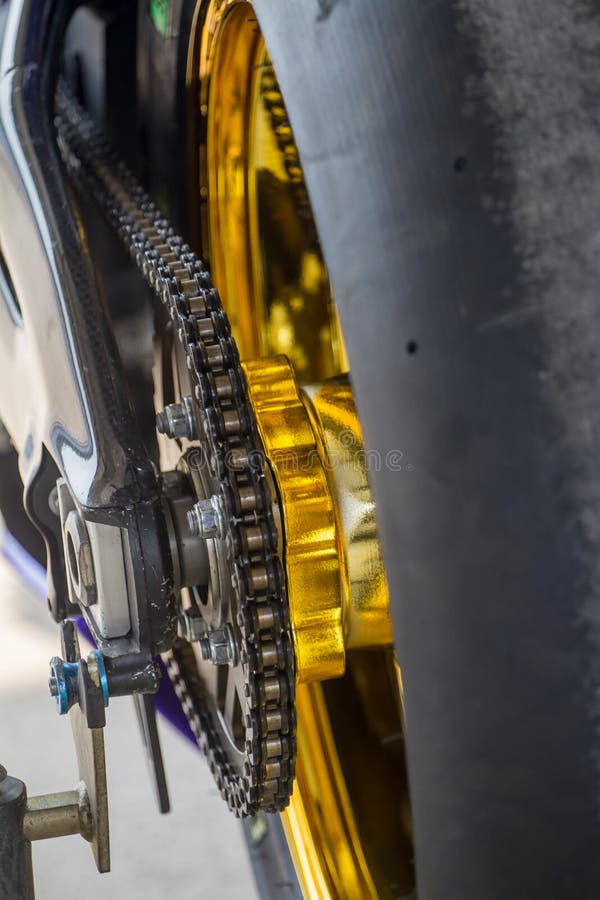 425 Motorcycle Chain Circle Border Stock Photos - Free & Royalty-Free ...