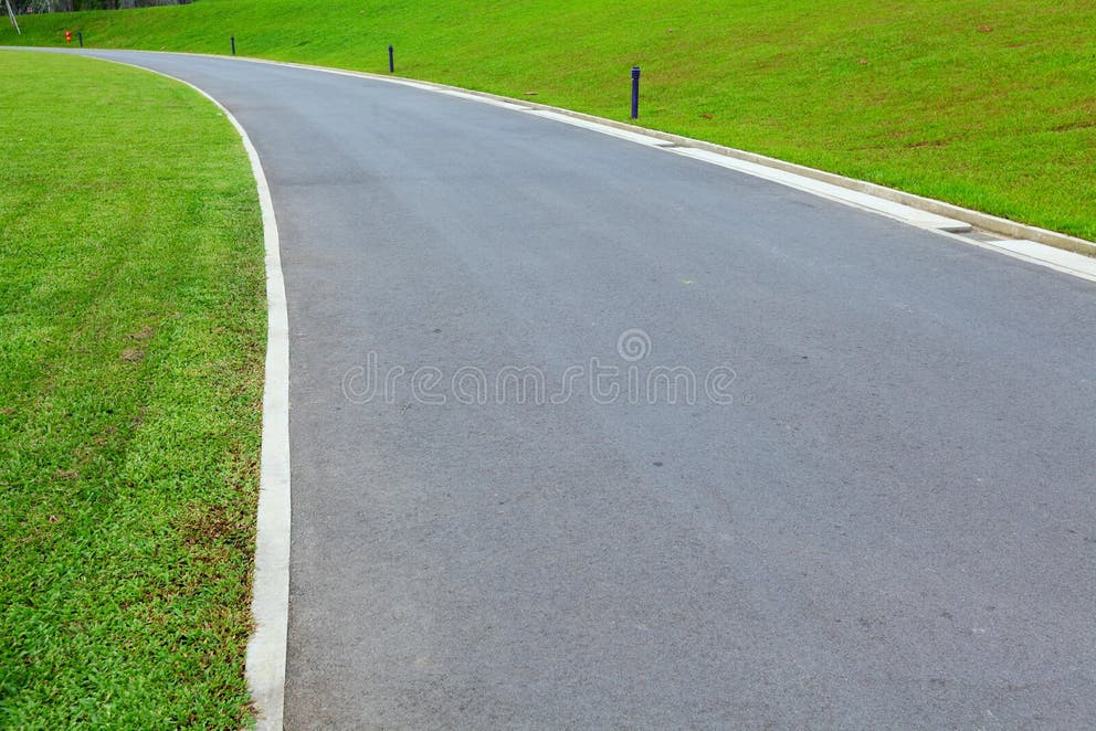 Path in golf course stock image. Image of compete, player - 29985651