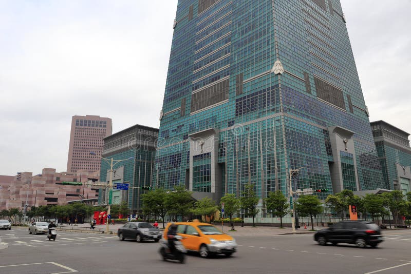 Vista Del Edificio De Taipei 101 En Taipei, Taiwán Imagen de archivo ...