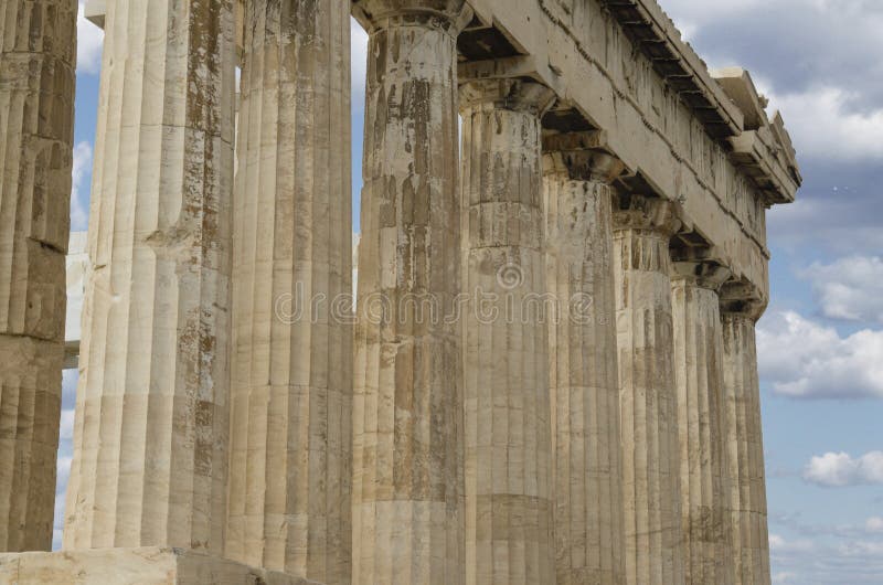 Parthenon Grego No Monte Do Acropolis Em Atenas Imagem de Stock ...