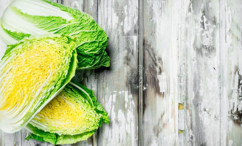 Partes de couve chinesa imagem de stock. Imagem de dieta - 141757015