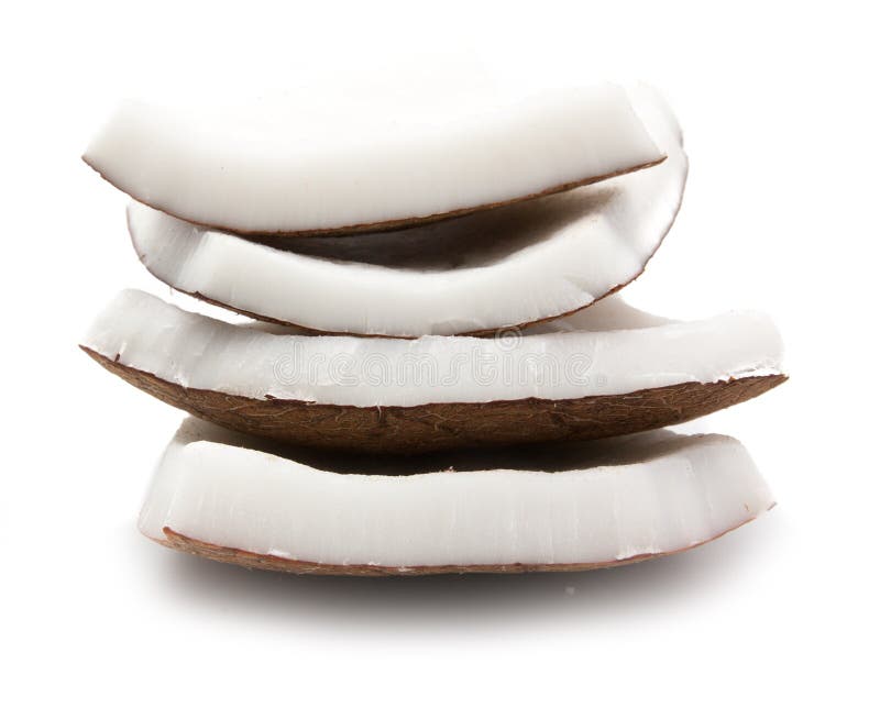 Partes do coco isoladas imagem de stock. Imagem de fruta - 87788135