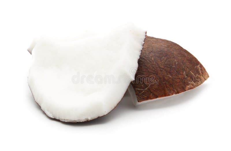 Partes do coco isoladas imagem de stock. Imagem de corte - 90735765