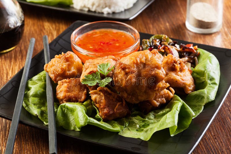 Partes Do Frango Frito Na Massa Imagem de Stock - Imagem de alimento ...