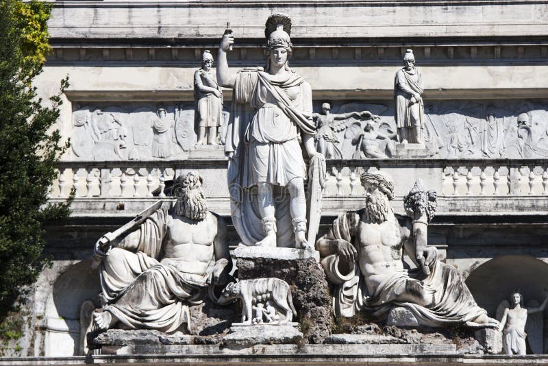 Particolare Della Fontana Di Dea Roma Immagine Stock - Immagine di ...