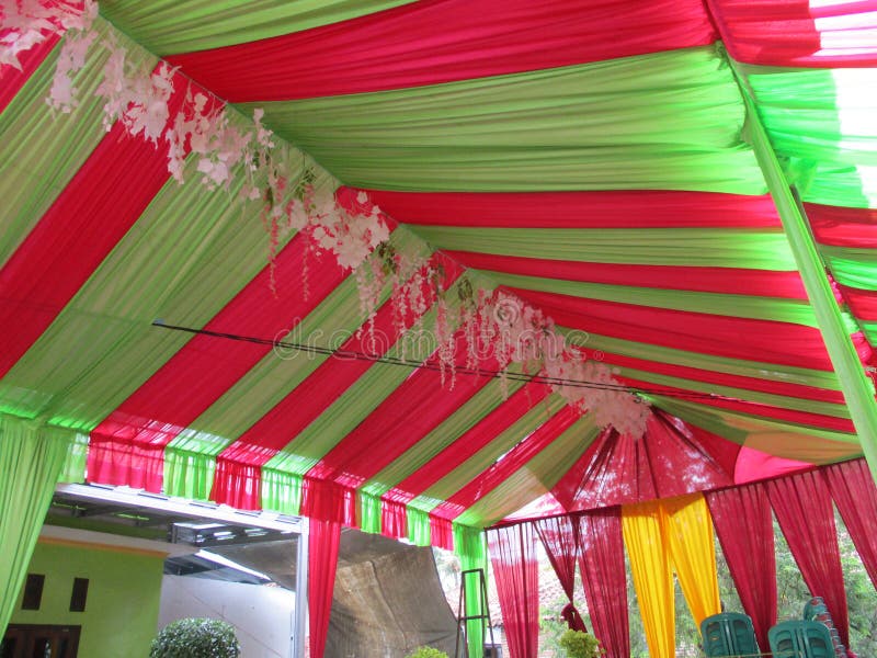 Tent installation editorial photo. Image of fair, tent - 254096981