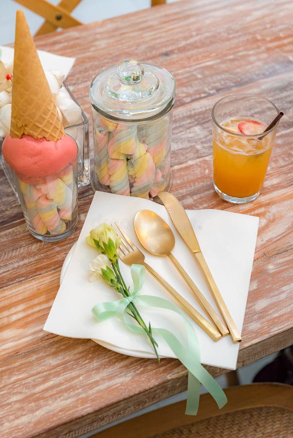 Party dining table stock image. Image of napkin, decoration - 96592585