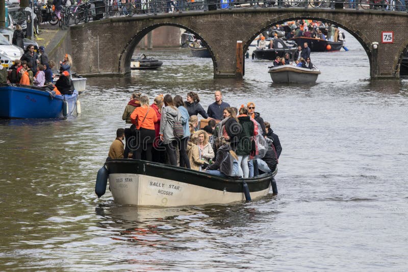 Partying on Boats at Kingsday Amsterdam the Netherlands 27-4-2019 ...