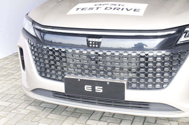 Dfsk E5 at Auto Focus Test Drive in Pasay, Philippines Editorial Image ...