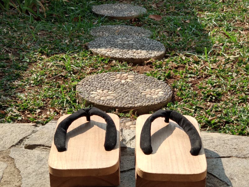 Pasos De Sandra De Madera Tradicionales Imagen de archivo - Imagen de ...