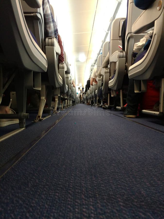 A380 pass corridor stock photo. Image of pass, a380, flight - 68931736