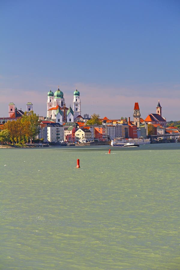 Passau, Bayern, Deutschland Stockfoto - Bild von aufsatz, platz: 36813504