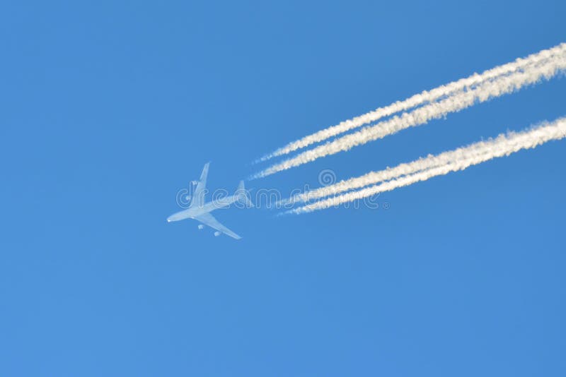 Passenger Airplane in Flight - Blue Sky - 4 Engine Plane - Engine ...