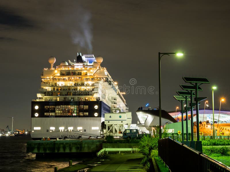 Passenger ship Night view editorial photography. Image of view - 123273842