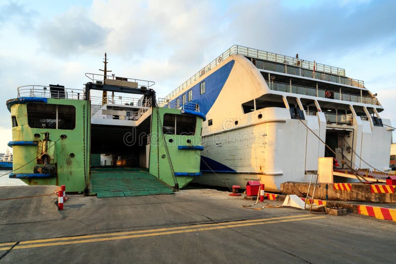 Large Passenger Ship on the Pier Stock Photo - Image of pier, vessel ...