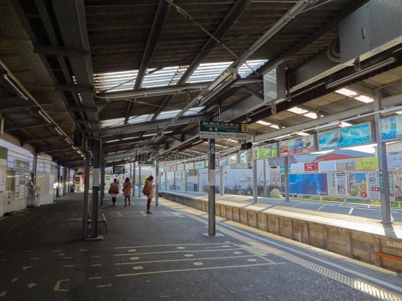 Passengers Waiting at Kamakura Station Editorial Stock Photo - Image of ...