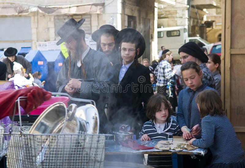 Passover preparation editorial photography. Image of pesach - 24224057