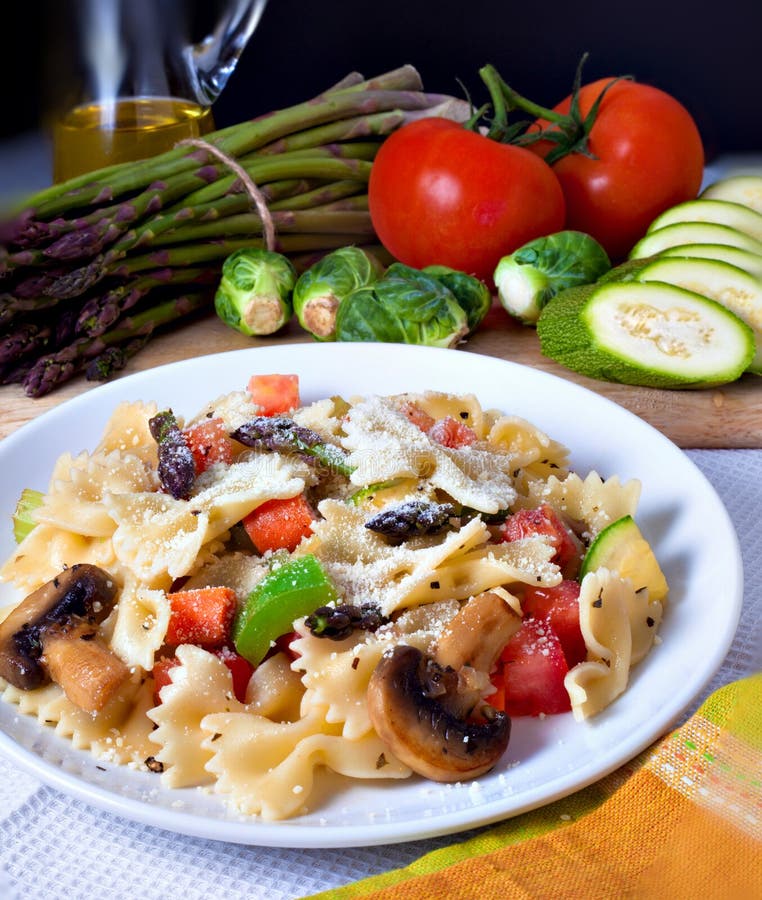 Macaroni pasta stock image. Image of spaghetti, ingredient - 17720599