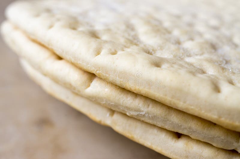 Pasta Congelata Della Pizza Immagine Stock - Immagine di crosta, pasta ...