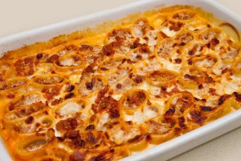Pasta gratin baked stock photo. Image of earthenware - 28457104