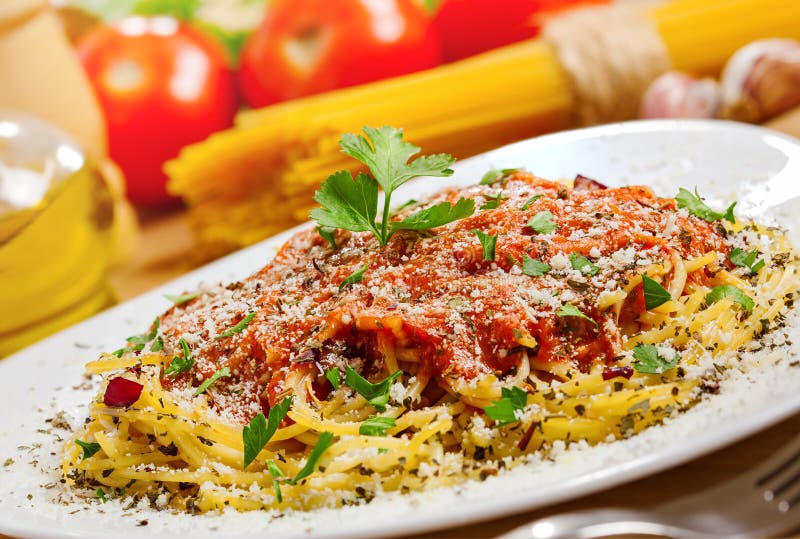 Pastas italianas imagen de archivo. Imagen de sano, almuerzo - 40885217