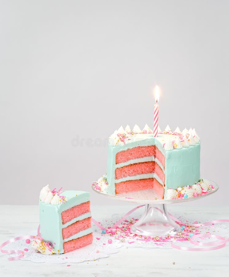 370+ Blue birthday cake Free Stock Photos - StockFreeImages