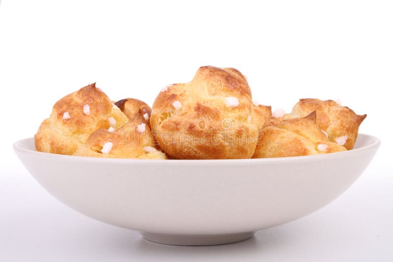 Pasteles de los Choux imagen de archivo. Imagen de revuelto - 18064561