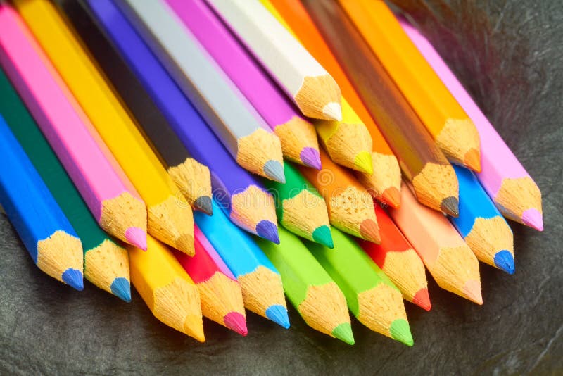 Pastelli immagine stock. Immagine di ufficio, lucido - 195107141