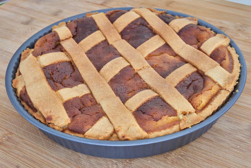 Pastiera Napoletana, Neapolitan Typical Easter Cake Stock Image - Image ...