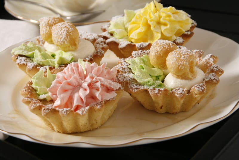 1,491,129 Dessert Table Stock Photos - Free & Royalty-Free Stock Photos ...