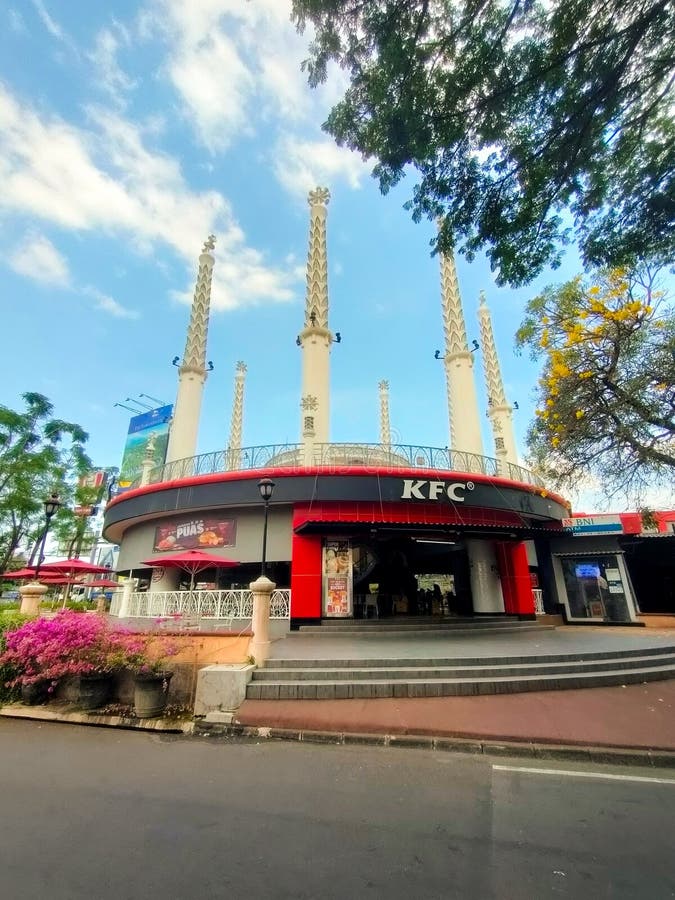 The Front View of the KFC Outlet with a Middle Eastern-style Design ...