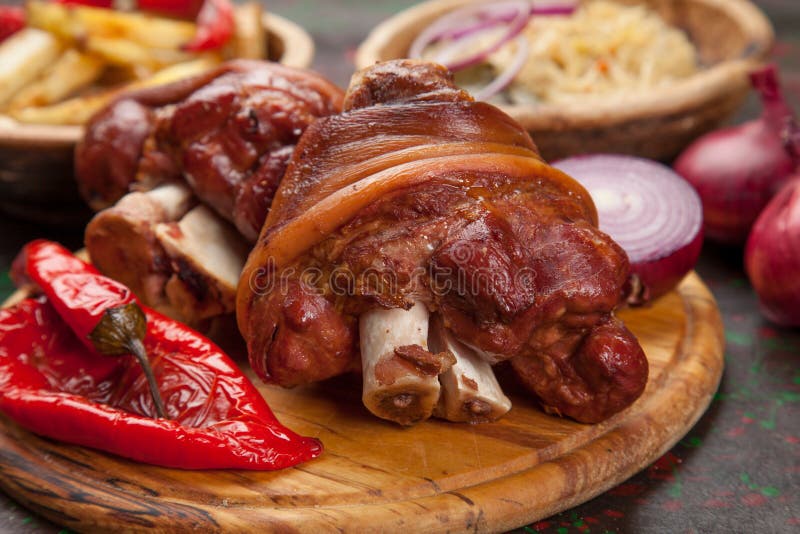 Pata Crua Da Carne De Porco Foto de Stock - Imagem de fresco ...