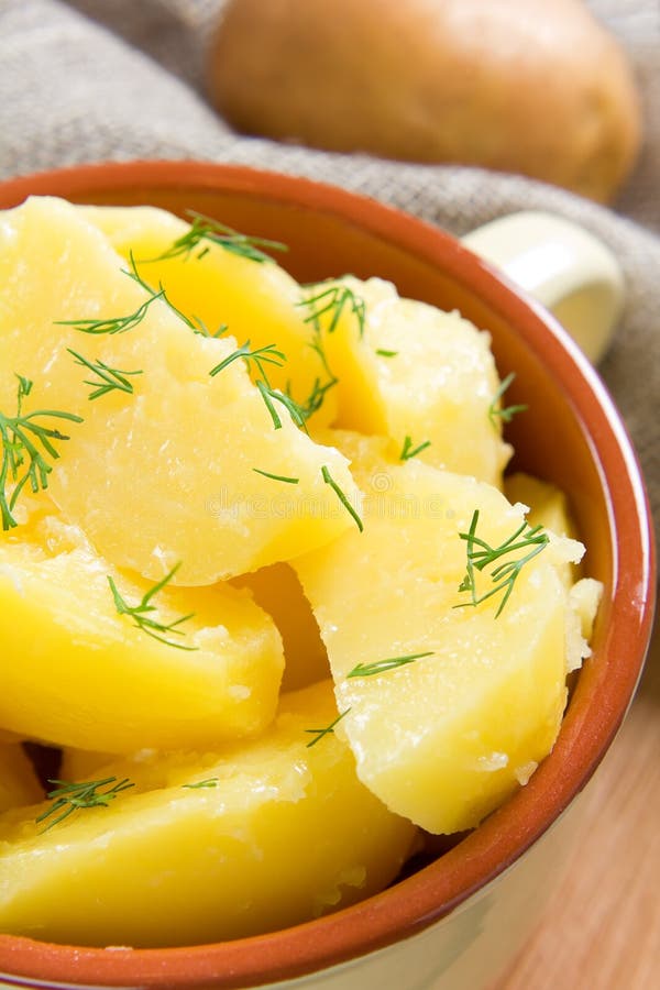 Patatas hervidas imagen de archivo. Imagen de preparado - 29275375