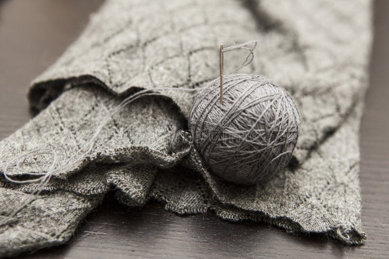 Patching, Woolen Threads, Needle, Knit, Needlework, Stitch Up Stock ...