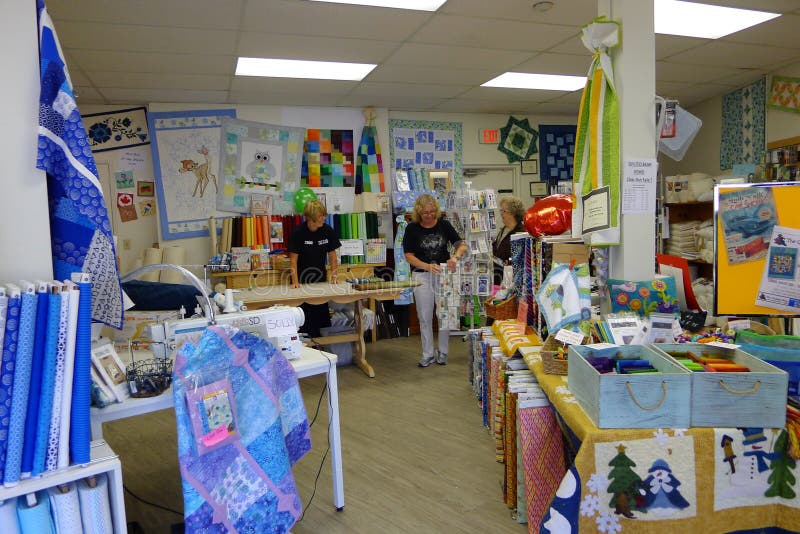 Patchwork Quilt Store editorial image. Image of handmade - 129978525