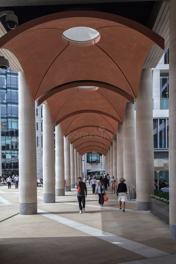 Paternoster Square London editorial photography. Image of plaza - 28070147
