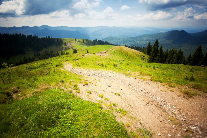 Path leading to valley stock image. Image of mountain - 23731263