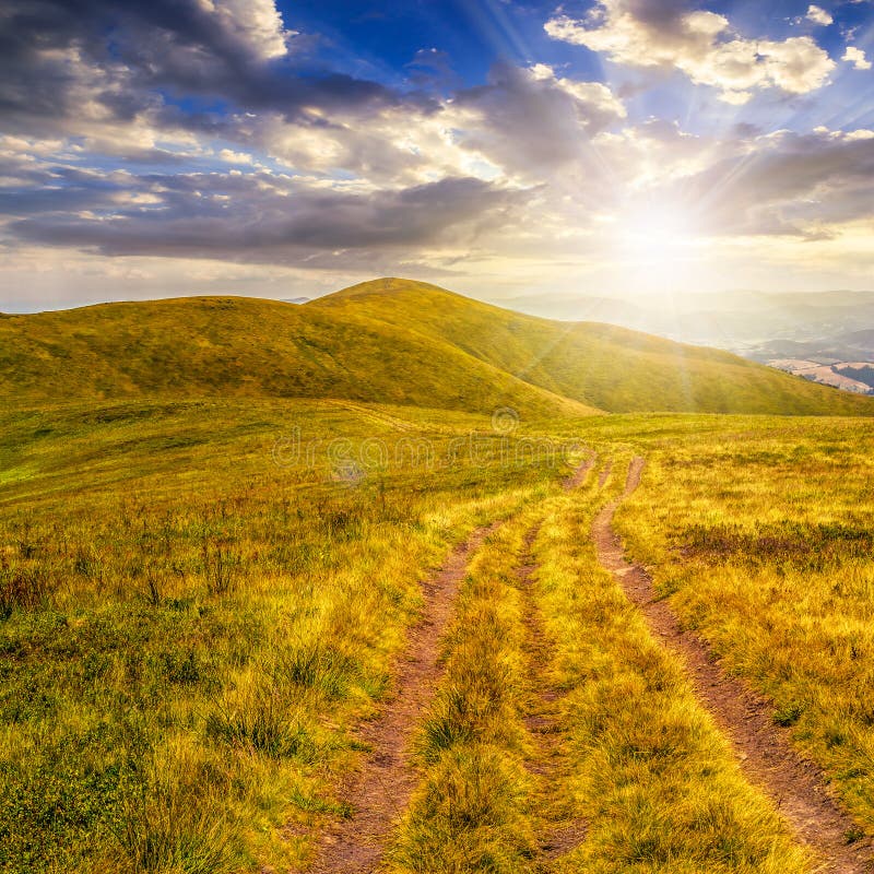 Path through Mountain Landscape at Sunset Stock Photo - Image of park ...