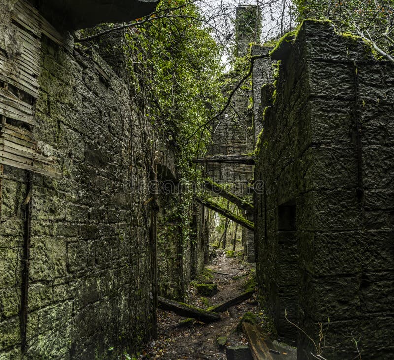 Path between Old Stone Walls in a Ruins Stock Photo - Image of ancient ...
