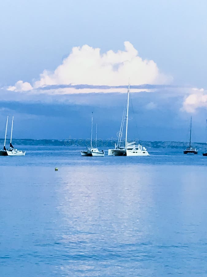 Path on Sea Surface from the Rays of Setting Sun Stock Image - Image of ...