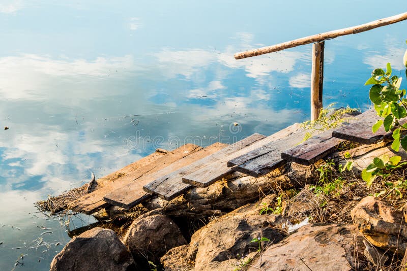 Path to the water stock image. Image of outdoor, foliage - 83660383