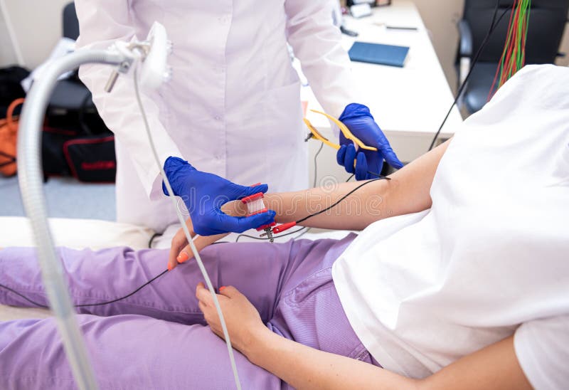 Patient Brain Testing Using Encephalography at Medical Center Stock ...