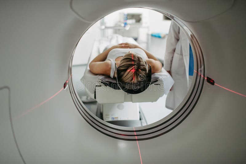 Patient Positioned Head Scan Laser Alignment Ct Scanner Stock Photos ...