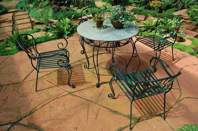 Garden patio stock image. Image of landscaped, nature - 34612705