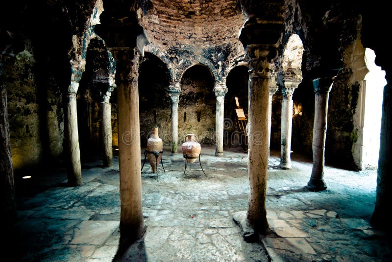 Patio del castillo imagen de archivo. Imagen de antigüedad - 21567045